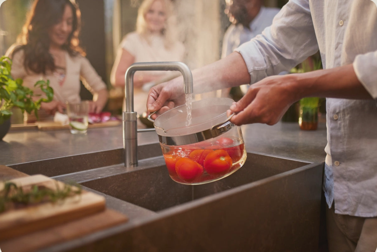 Hoe gebruik je een Quooker kraan? + uitleg & bediening | PureAqua